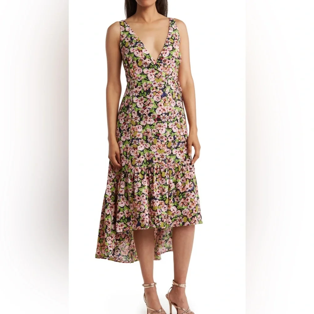 Dresses | Stitchdrop Hilow Floral Dress Size Med | Poshmark